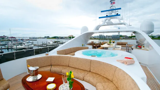 M3 yacht (Intermarine - USA, 44.81m, 2002)